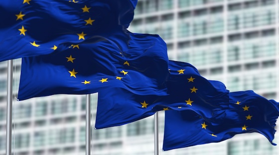 EU backs Lilly's Alzheimer's therapy, Gilead's twice-yearly HIV shot